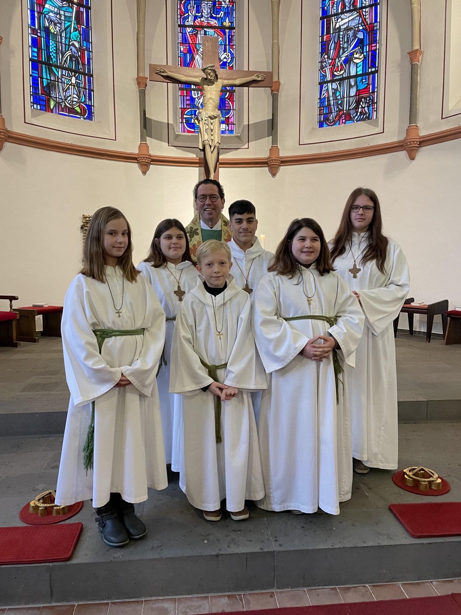 Offizielle Einführung neuer Messdiener in Ohlenberg - Pfarrei St ...